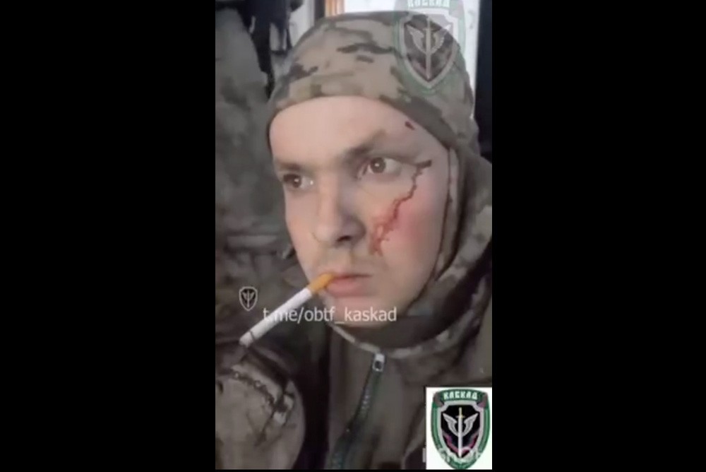 Кадры взятия в плен украинских военных бойцами ОБТФ «Каскад